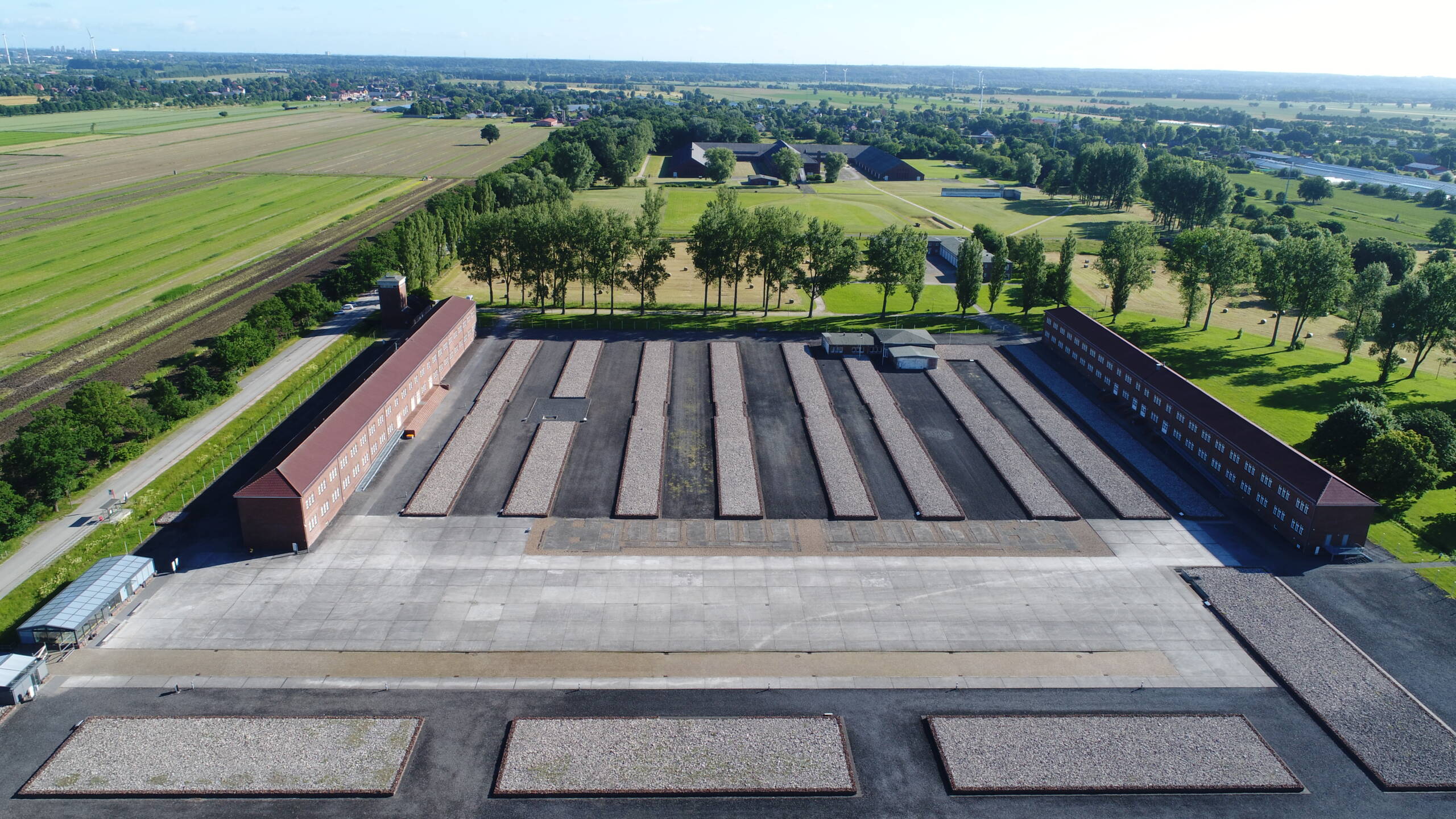 Gedenkstätte Neuengamme: Mahnmal wider das Vergessen - MERA