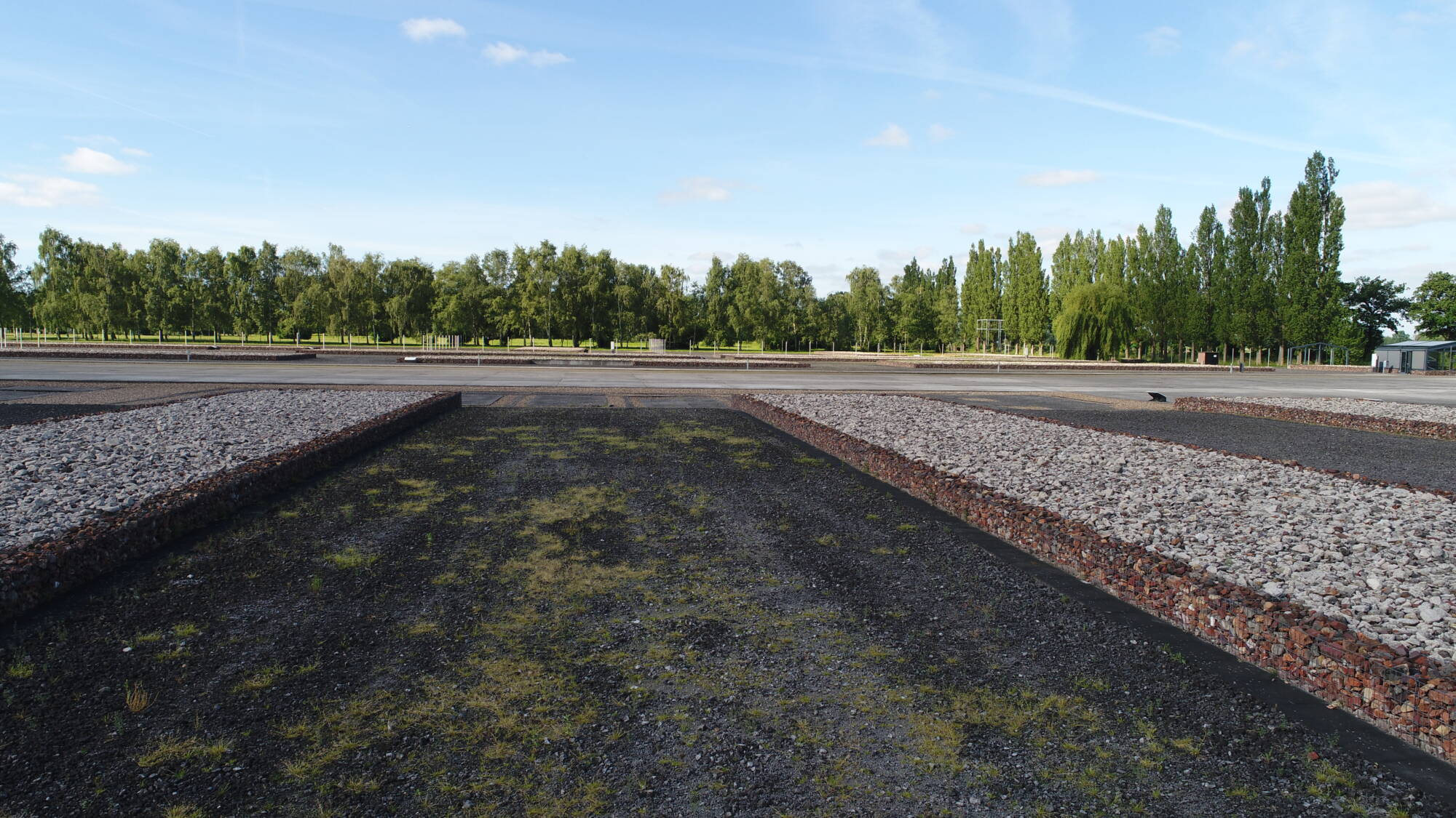 Gedenkstätte Neuengamme: Mahnmal wider das Vergessen - MERA